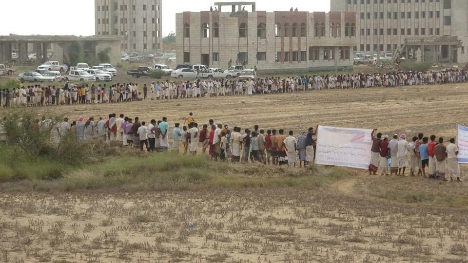 شاهد قبائل عبس بحجة تعلن النفير العام والتحَـرّك للجبهات دفاعاً عن